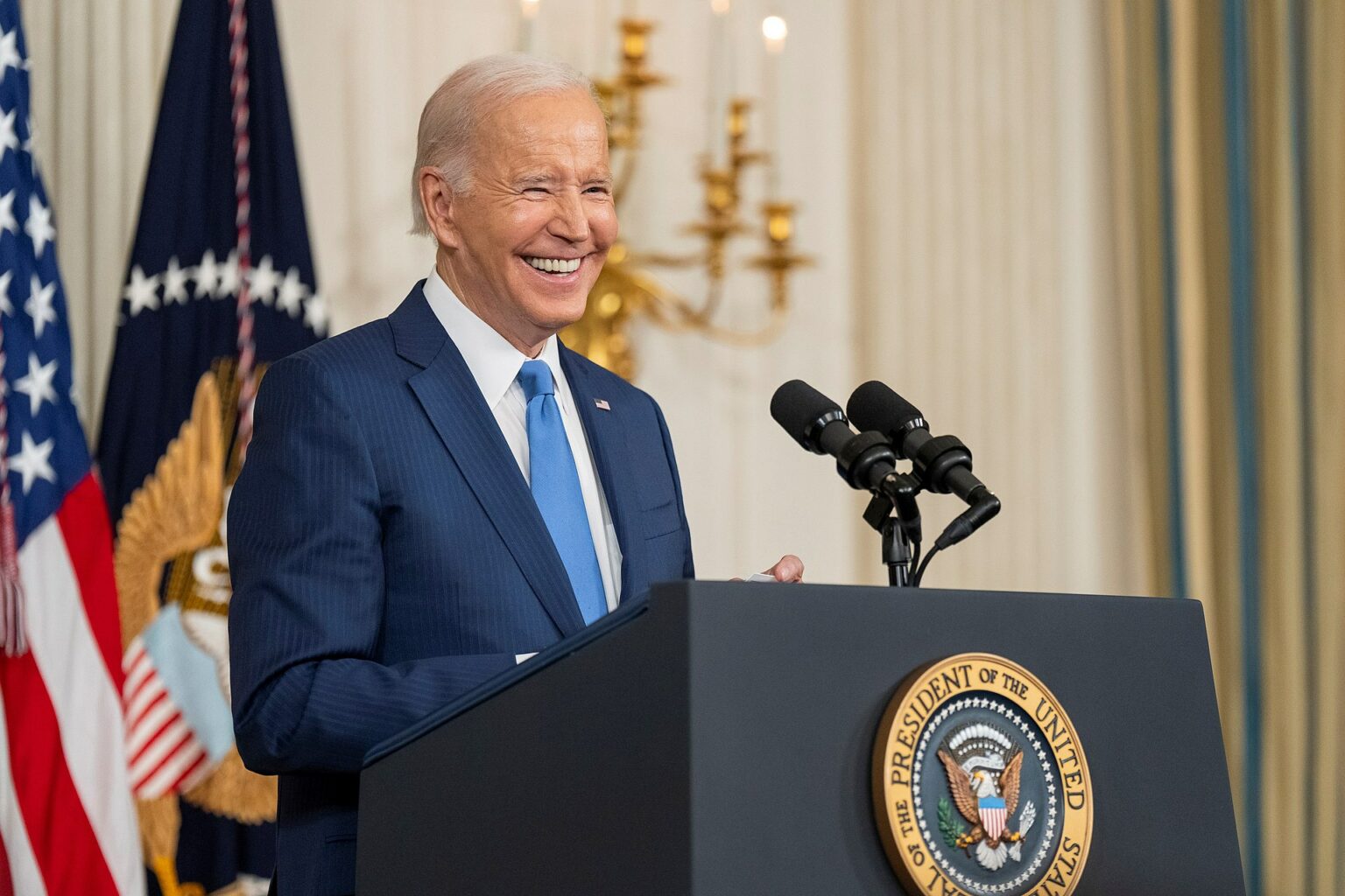 White House Timeline Updated to Include Clinton Scandal and Hunter ...